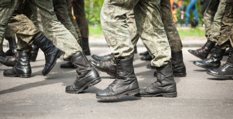The 15 Best Boots For Rucking | Garage Gym Revisited