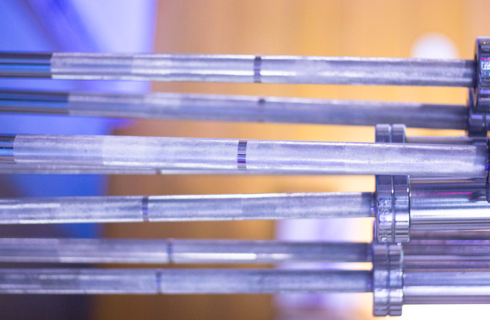 Barbell Knurling: A Match Made In The Garage Gym | Garage Gym Revisited